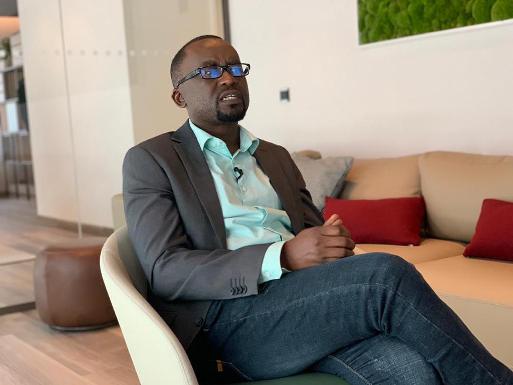 Samuel Loe, la maîtrise de l'audiovisuel au Cameroun: un oiseau rare ...