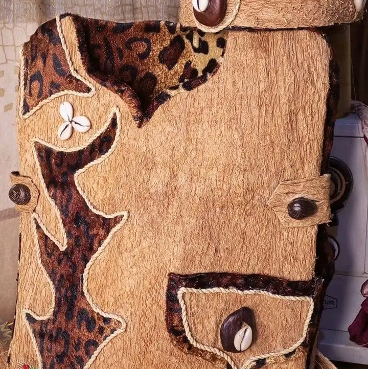 Obom Royal: les valeurs vestimentaires et ancestrales: une richesse ...